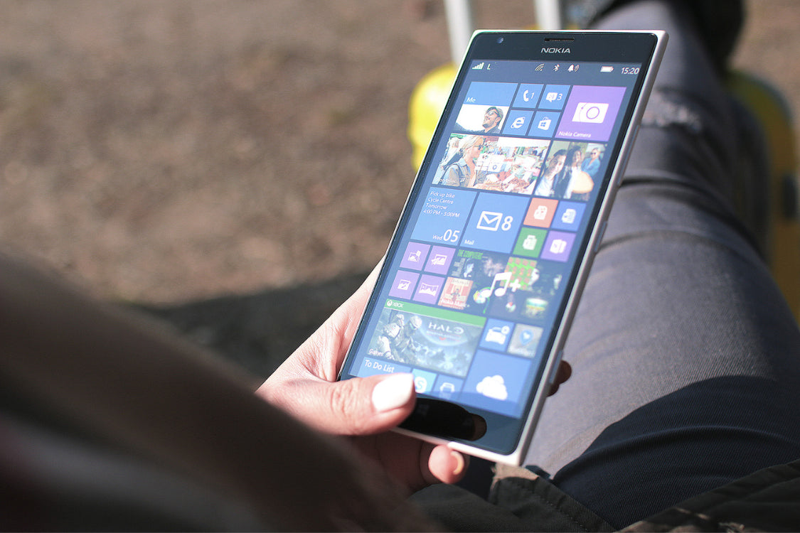 50 No Screen Activities for Adults: Ideas for Focus & Sleep - BioNeurix